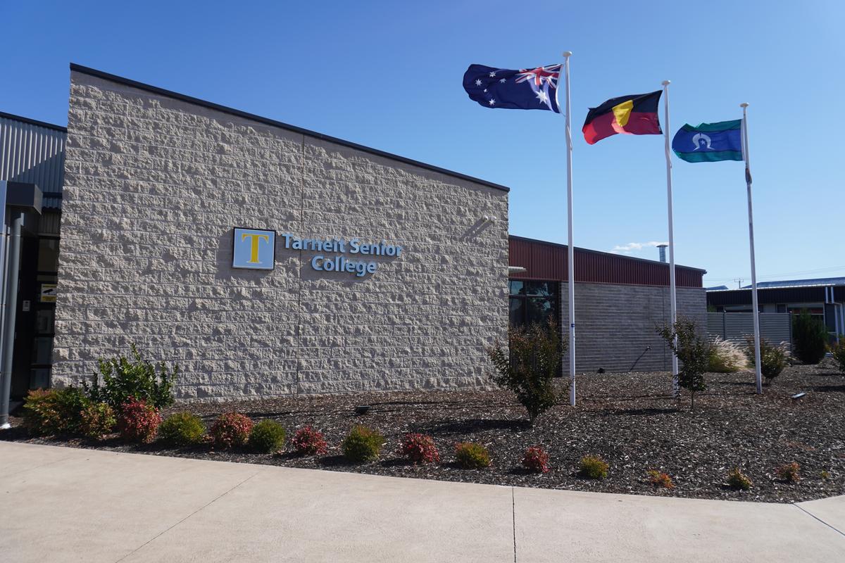 Tarneit Senior College - Issue 4