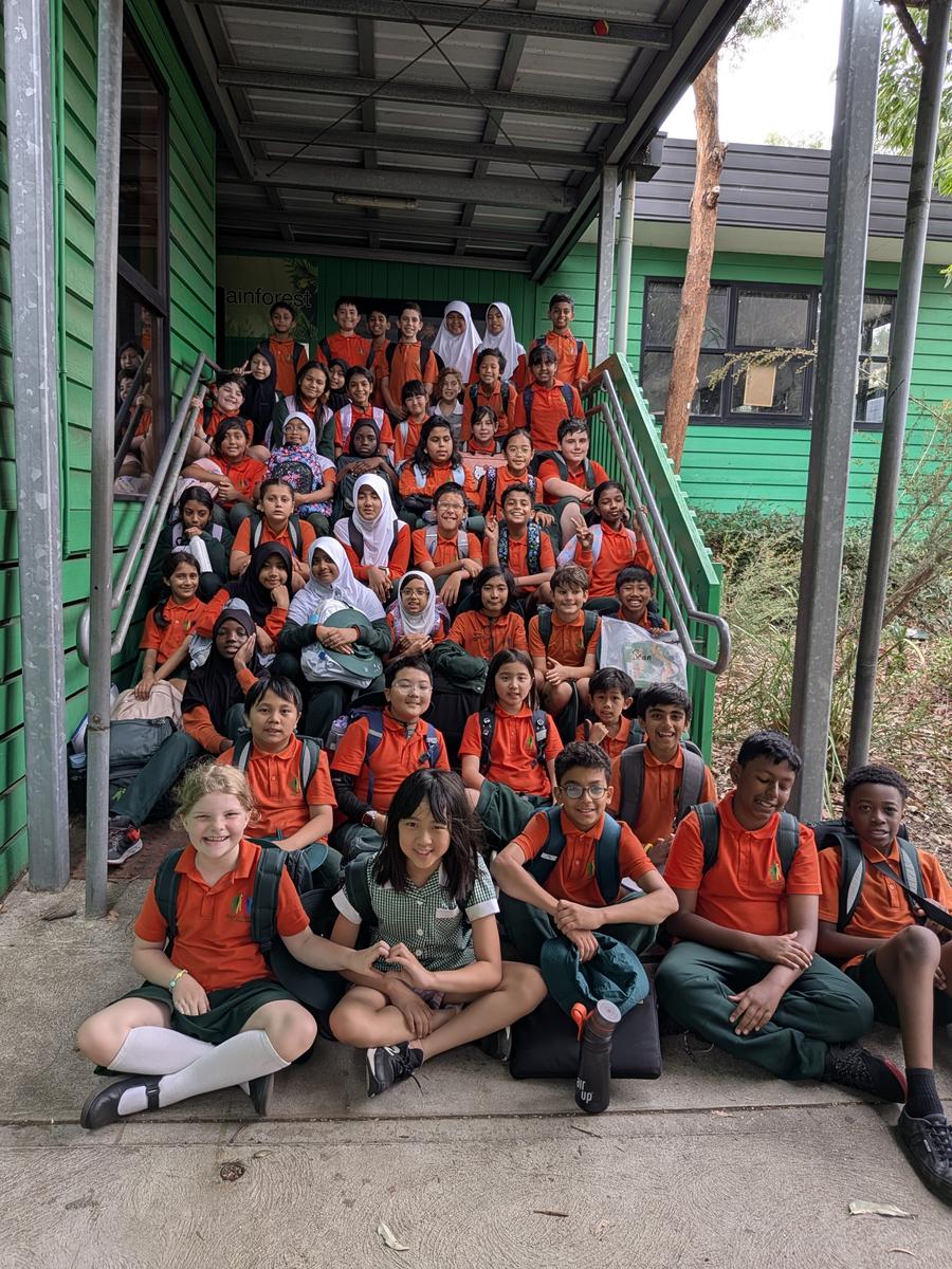 Clayton North Primary School - Issue 1