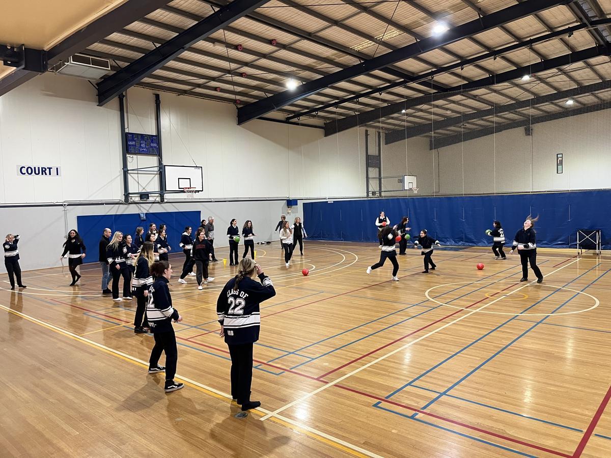 Melbourne Girls' College - Issue 8